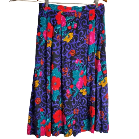 Vintage | Skirts | Vintage 9s Maggie Mcnaughton Black Purple Floral ...